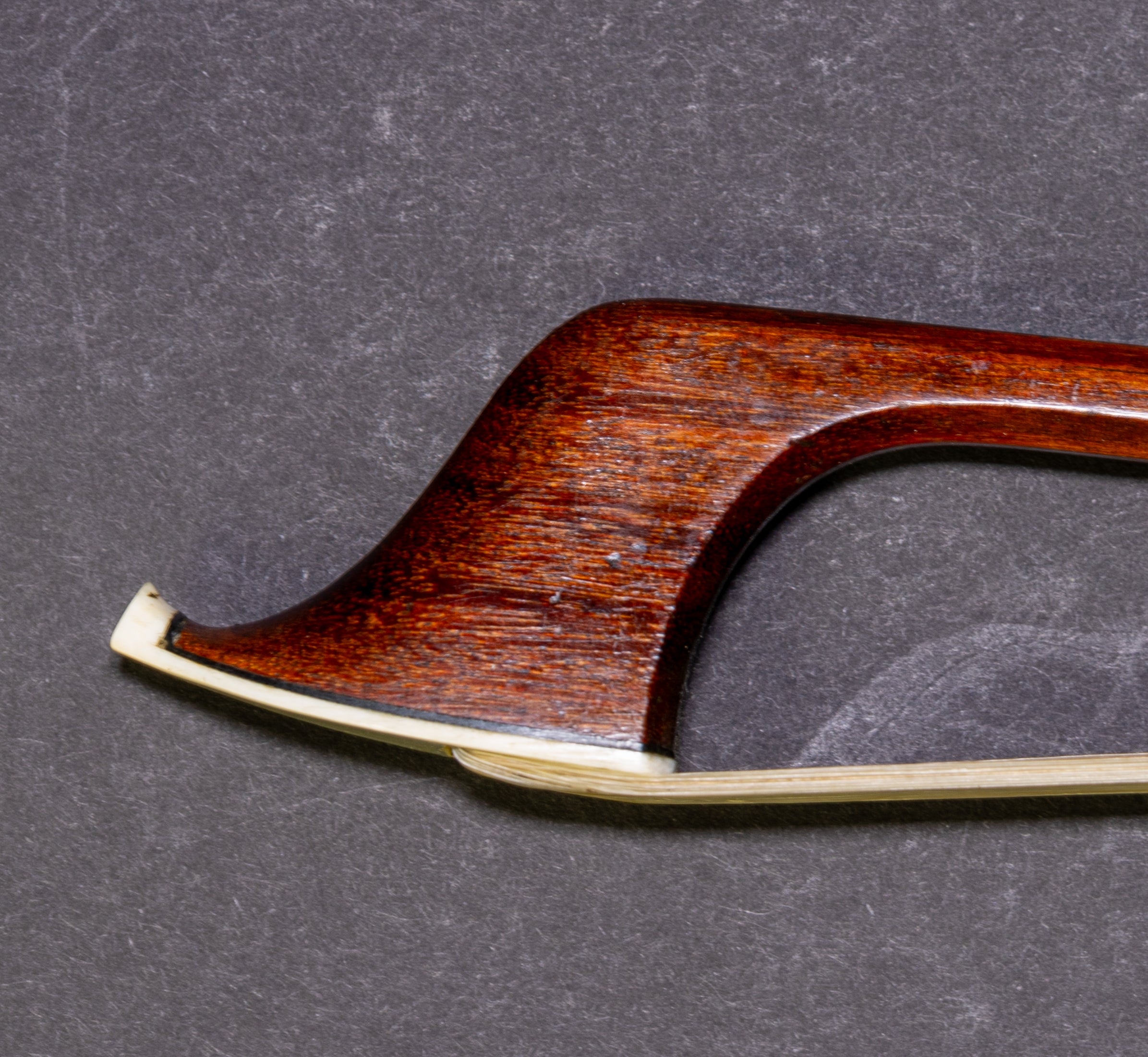 Otto Dolling German Bass Bow – Kolstein Music