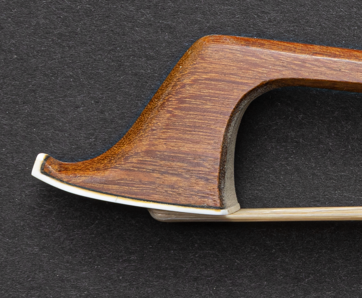 SK Cello Bow – Kolstein Music