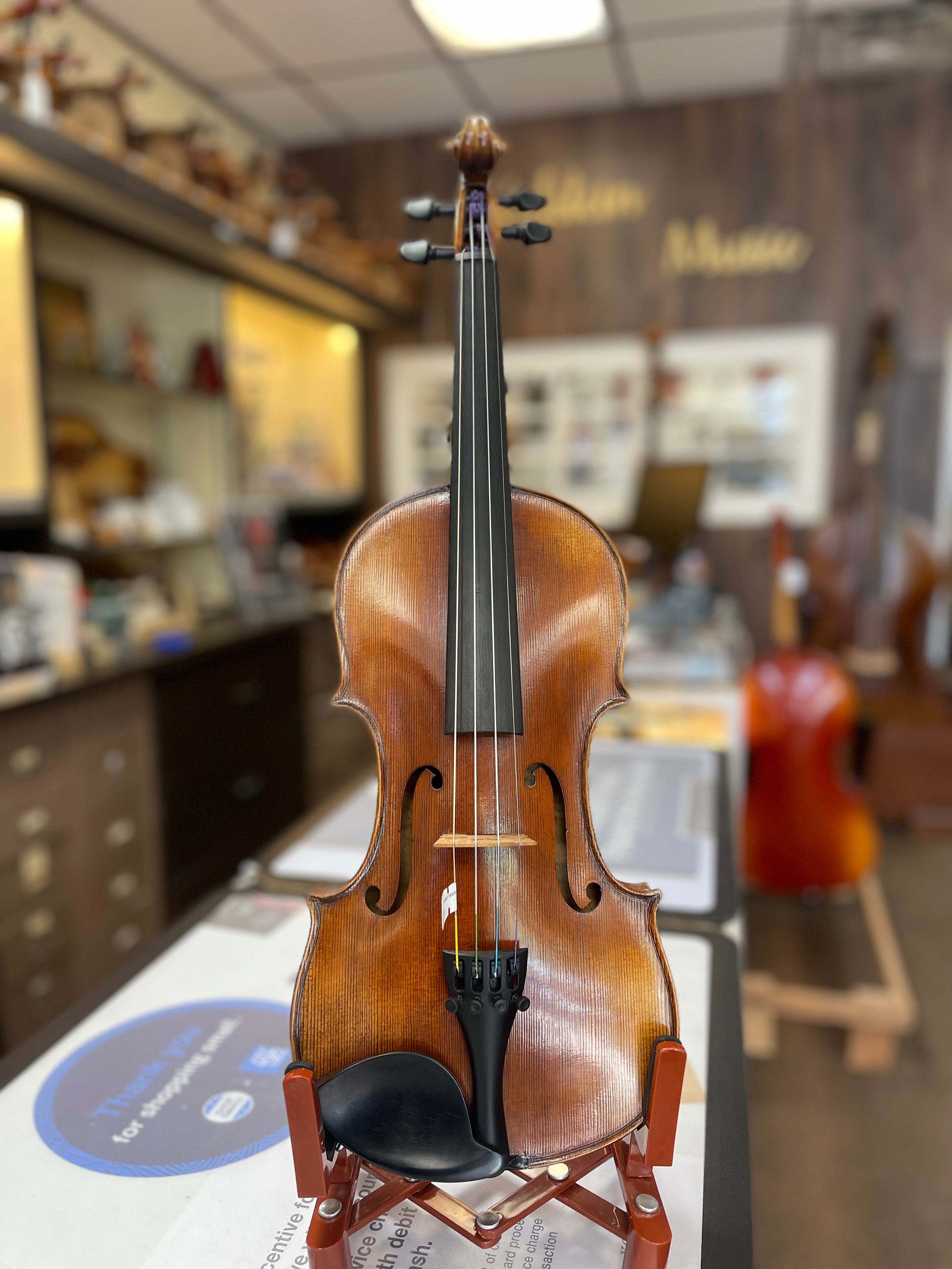 Mairead Nesbitt Matthias Albani Copy Model Violin – Kolstein Music
